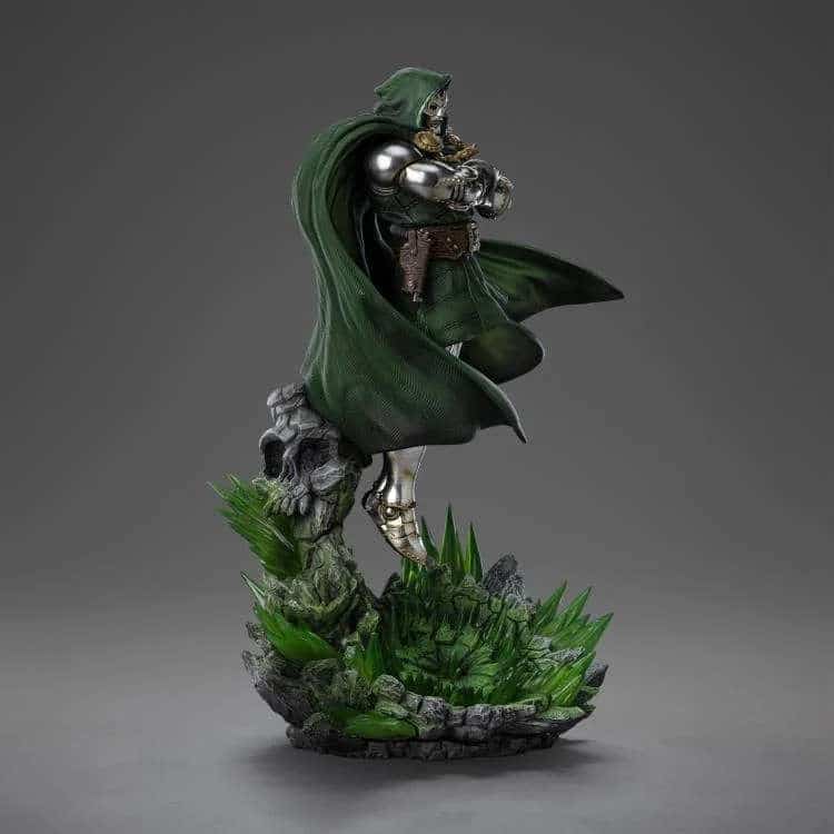 DOCTOR DOOM INFINITY GAUNTLET ART SCALE 1/10 - FRIKANIME