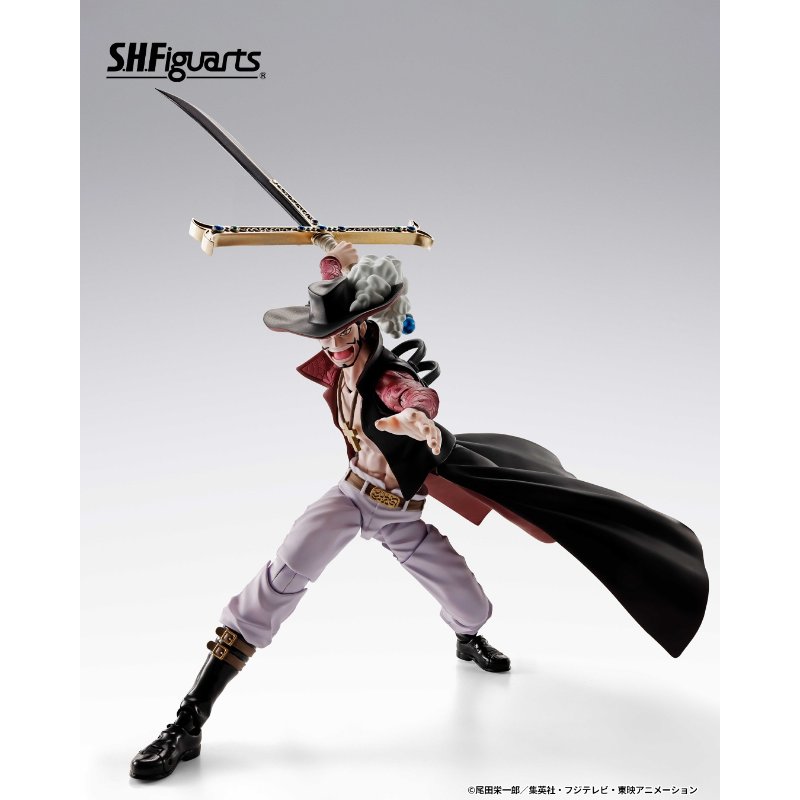 Dracule Mihawk One Piece SH Figuarts - FRIKANIME