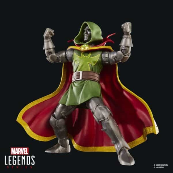 Emperor Doom Marvel Legends Series - FRIKANIME