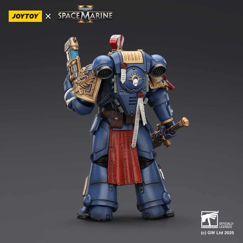 Ultramarines Relic Primus Armourwith Plasma Pistol and Combat Blade ...