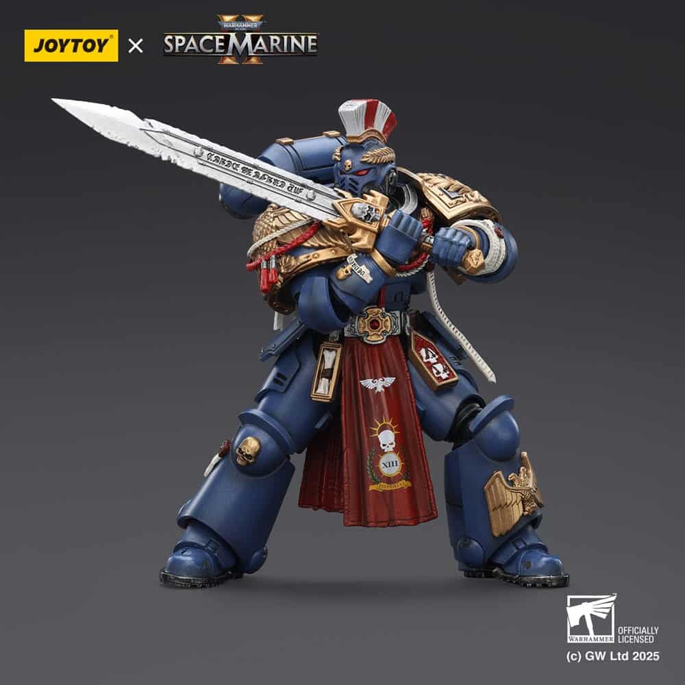 Ultramarines Relic Primus Armourwith Plasma Pistol and Combat Blade ...