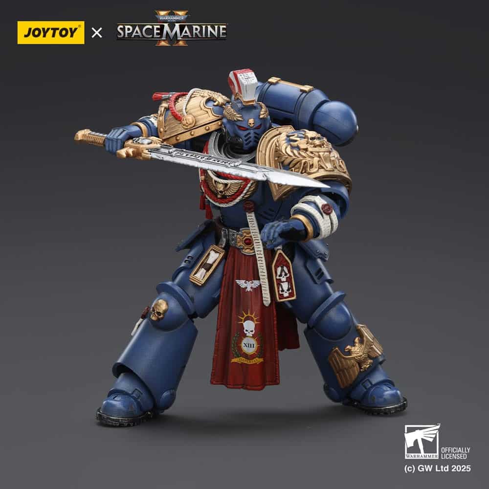 Ultramarines Relic Primus Armourwith Plasma Pistol and Combat Blade ...